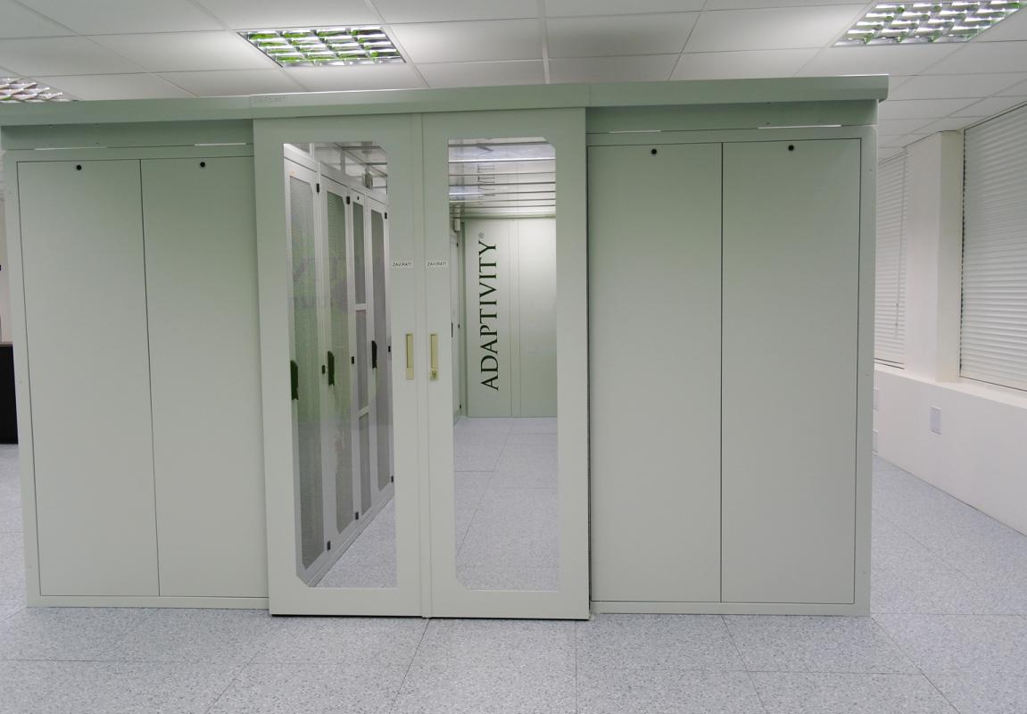 rack housing, server housing, server hosting - Datové centrum